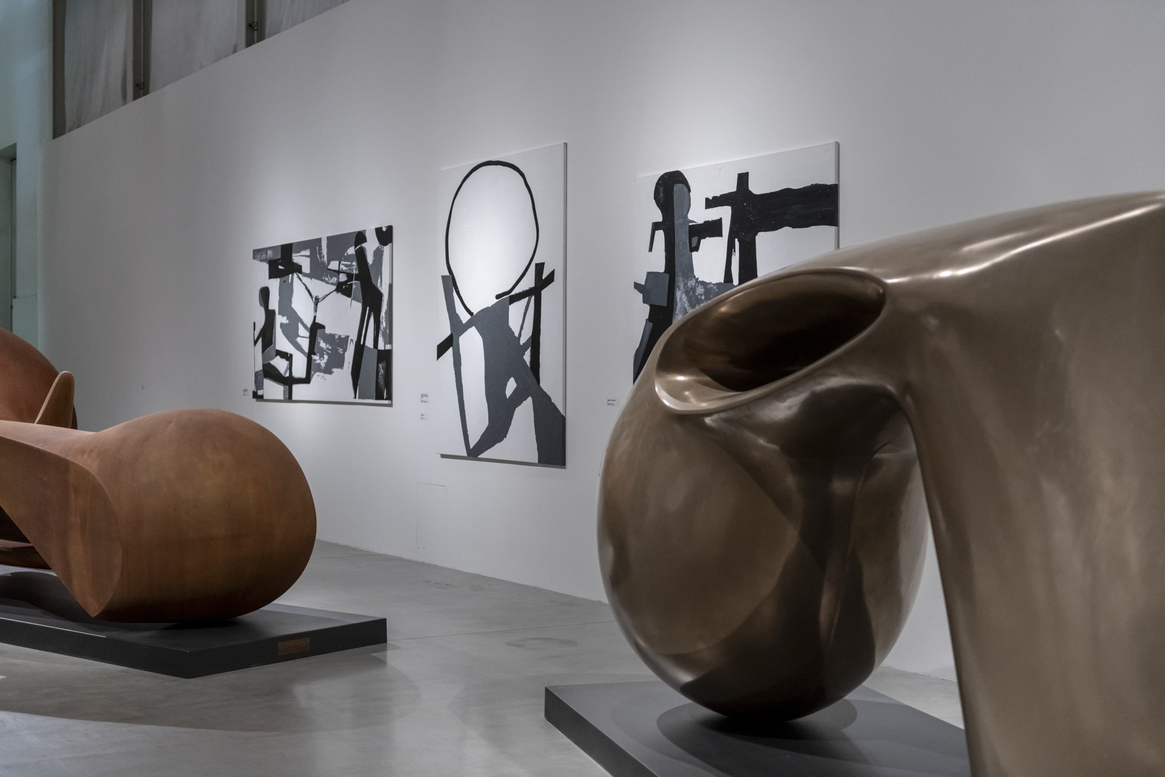 DOX – Výstavou MILKOV s umělcem Stefanem Milkovem a kurátorem