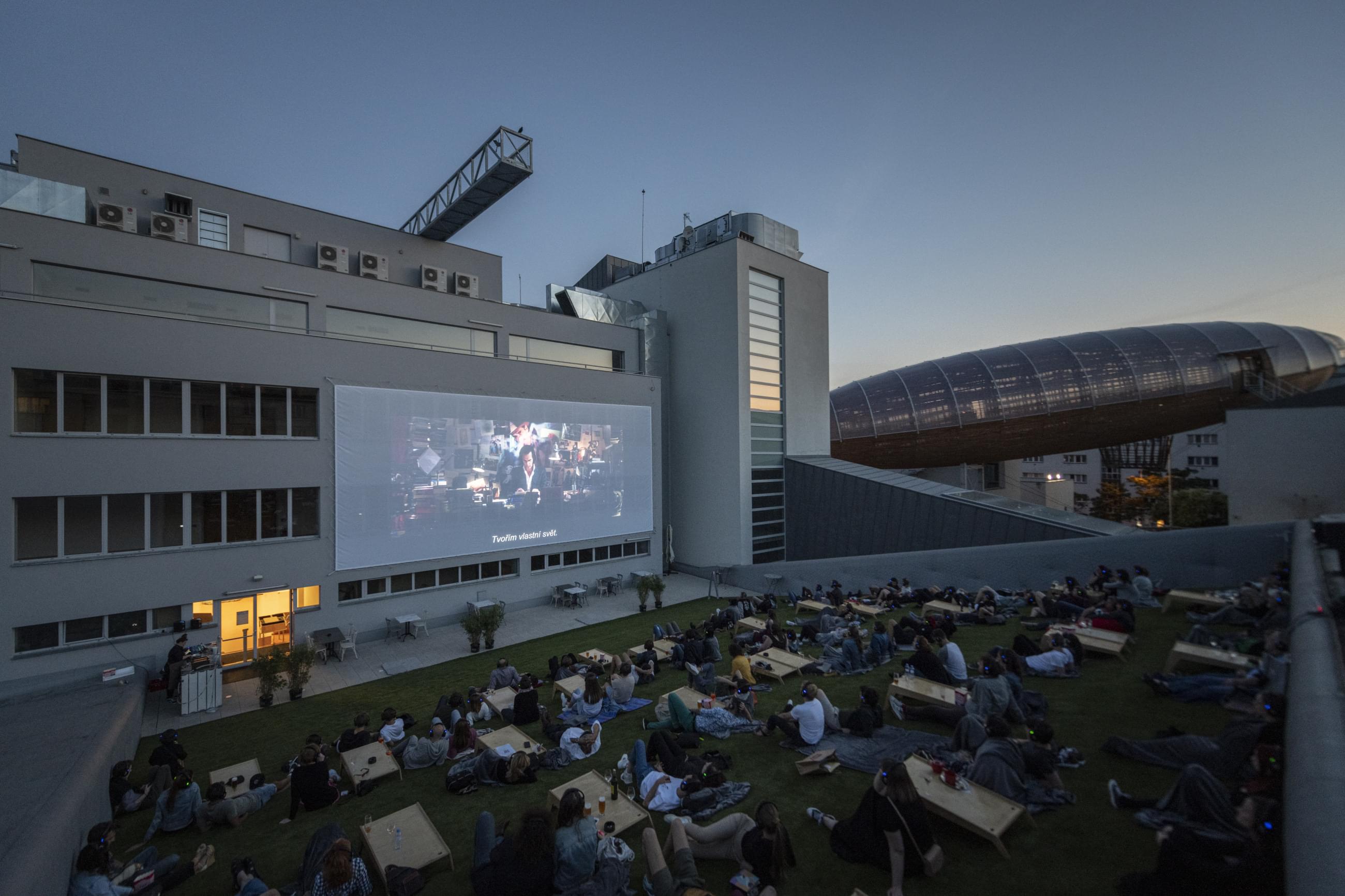 DOX – DOX Summer Cinema