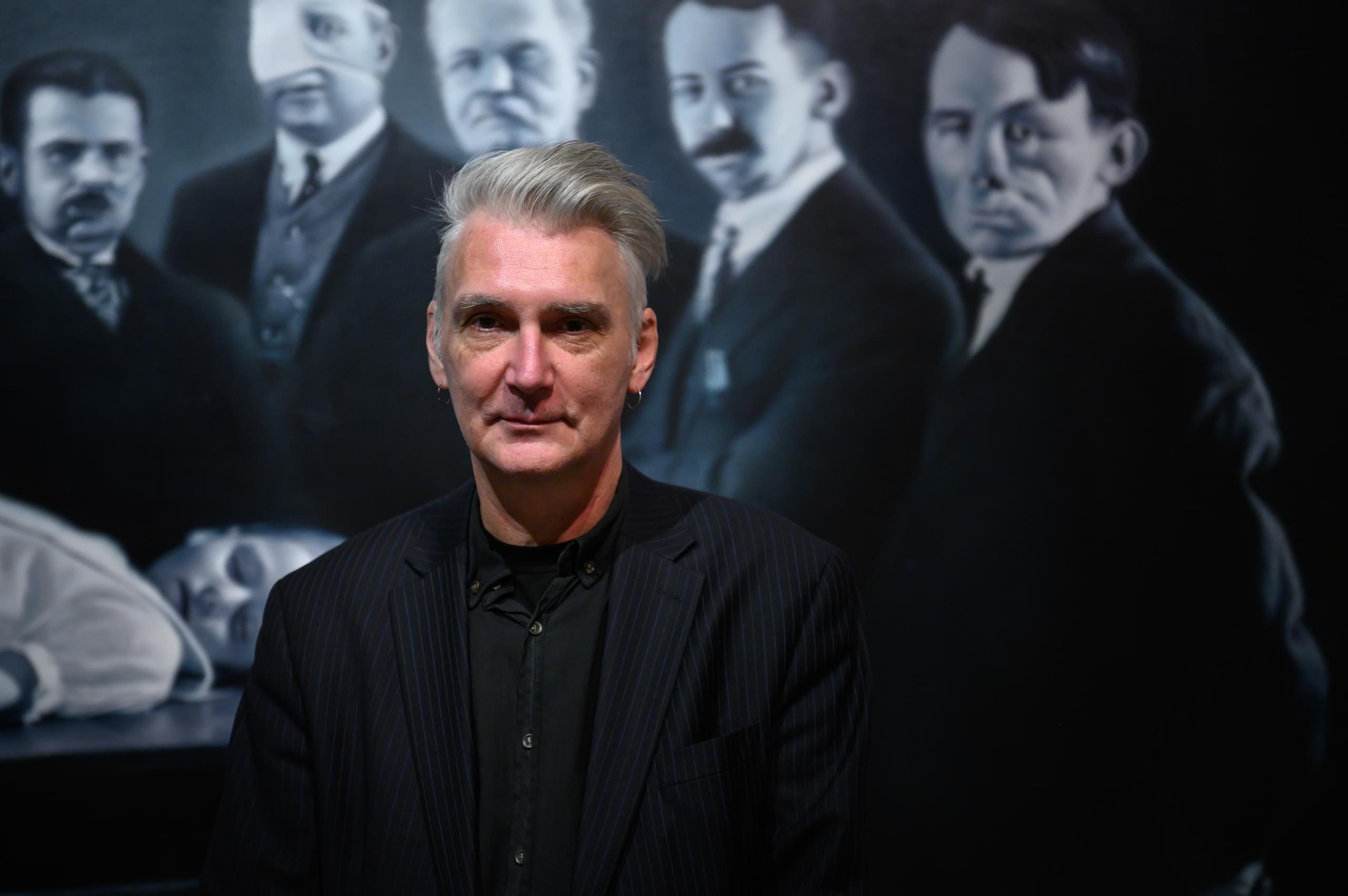 DOX – Výstavou Bolest těch druhých s Otto M. Urbanem